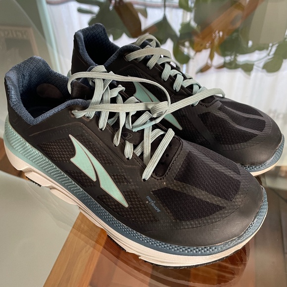 Altra | Shoes | Altra Duo Runners Womens Size 85 | Poshmark